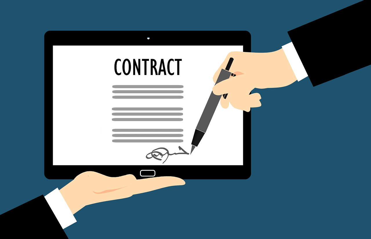 Construction Contract: Types, Elements, and Tips